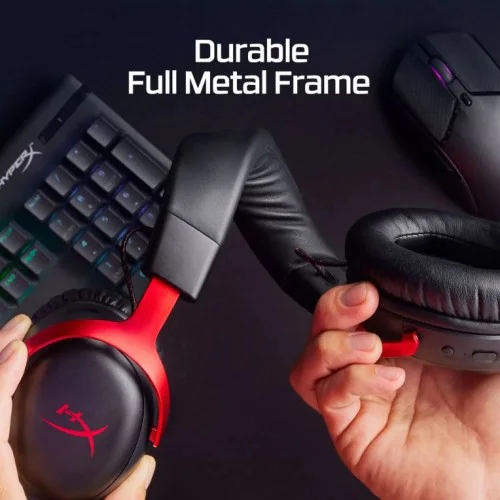 HyperX Cloud III Wireless Gaming Headset HyperX Cloud III Wireless Gaming Headset